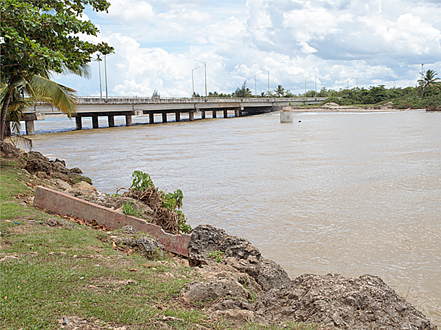En Arecibo se construye en zonas inundables - Claridad