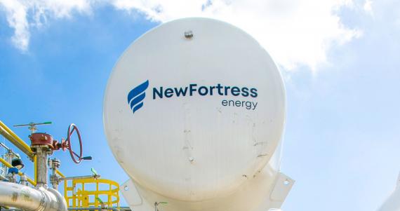 La operación de New Fortress Energy es ilegal - Claridad