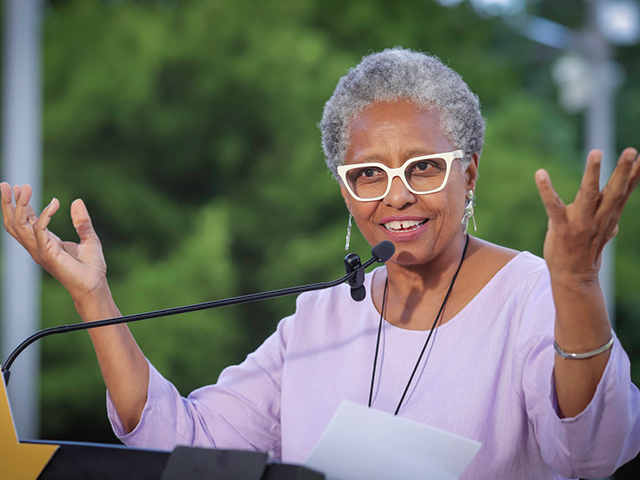 "Mi causa es Puerto Rico, apoyo muchas causas y todas están conectadas ...